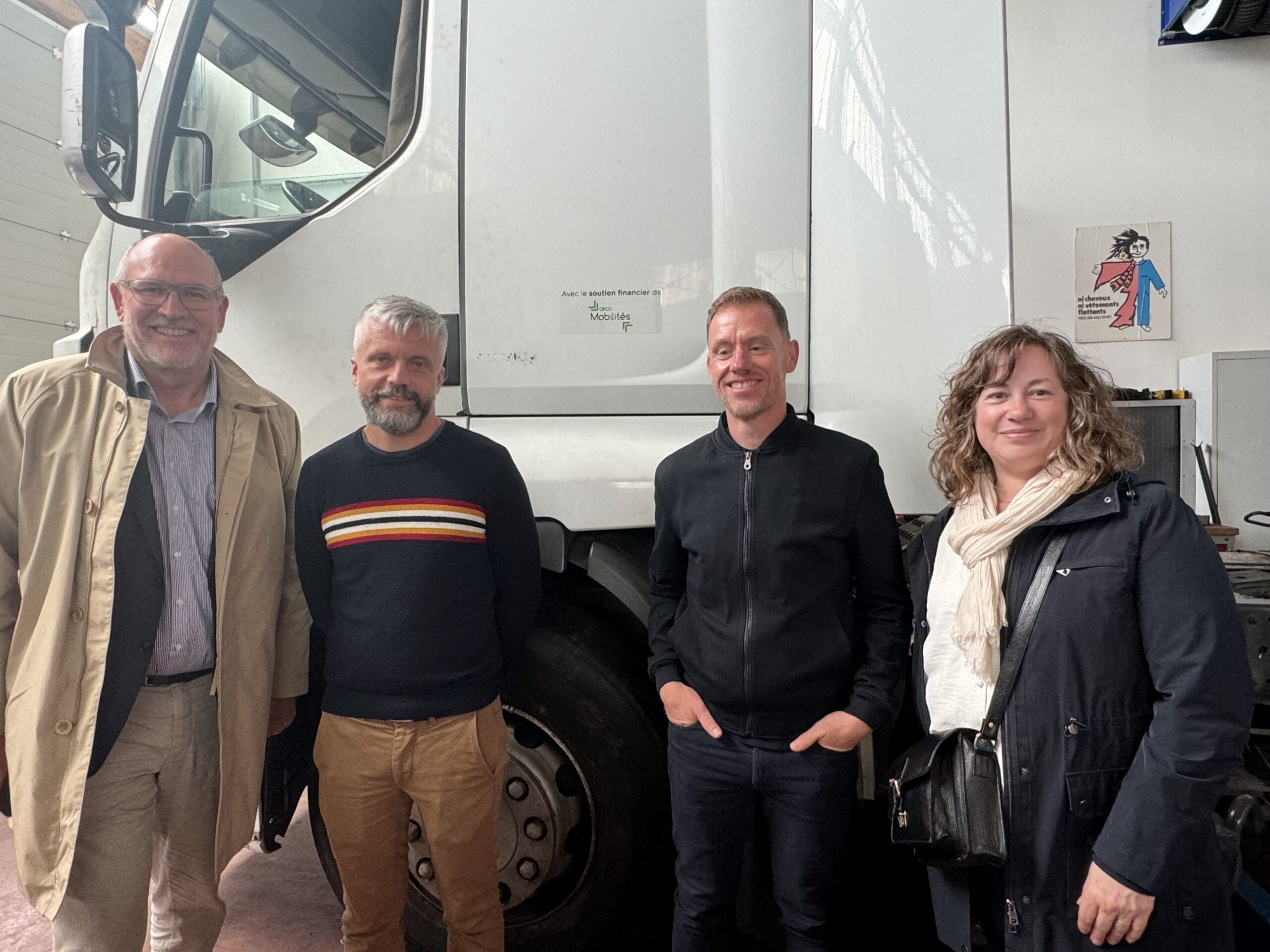 Apprentissage Saint-Gabriel | Le CFA ECB et l’OPCO Mobilité visitent les plateaux techniques du LDM